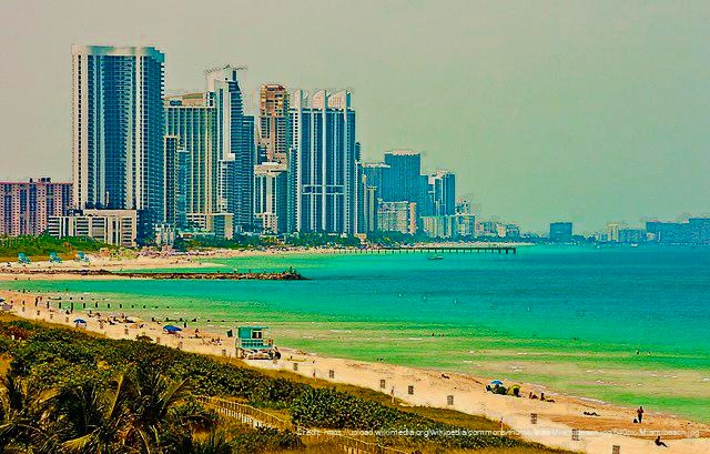 Pembroke Pines, Florida - trackstick