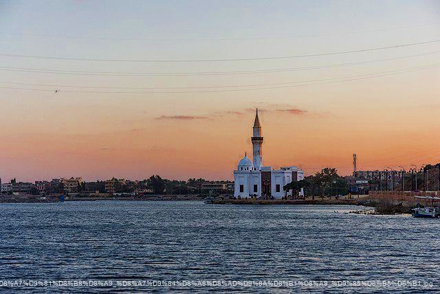 Suez, Egypt - trackstick