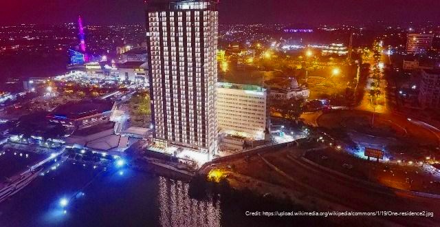 Paleng, Indonesia - trackstick